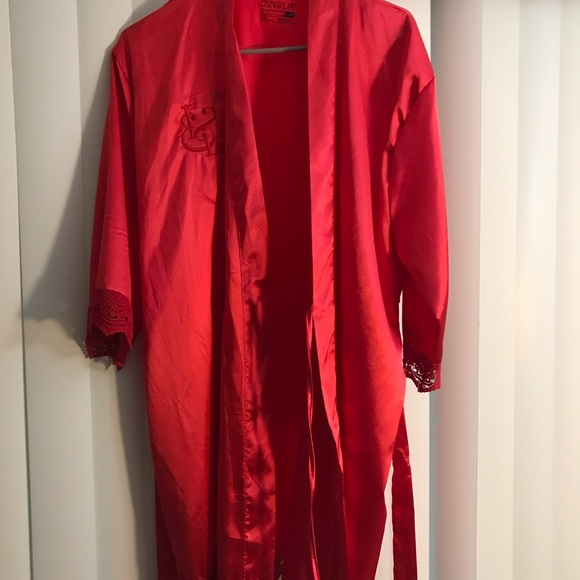 Izzy & Liv | Intimates & Sleepwear | Red Satin Robe | Poshmark